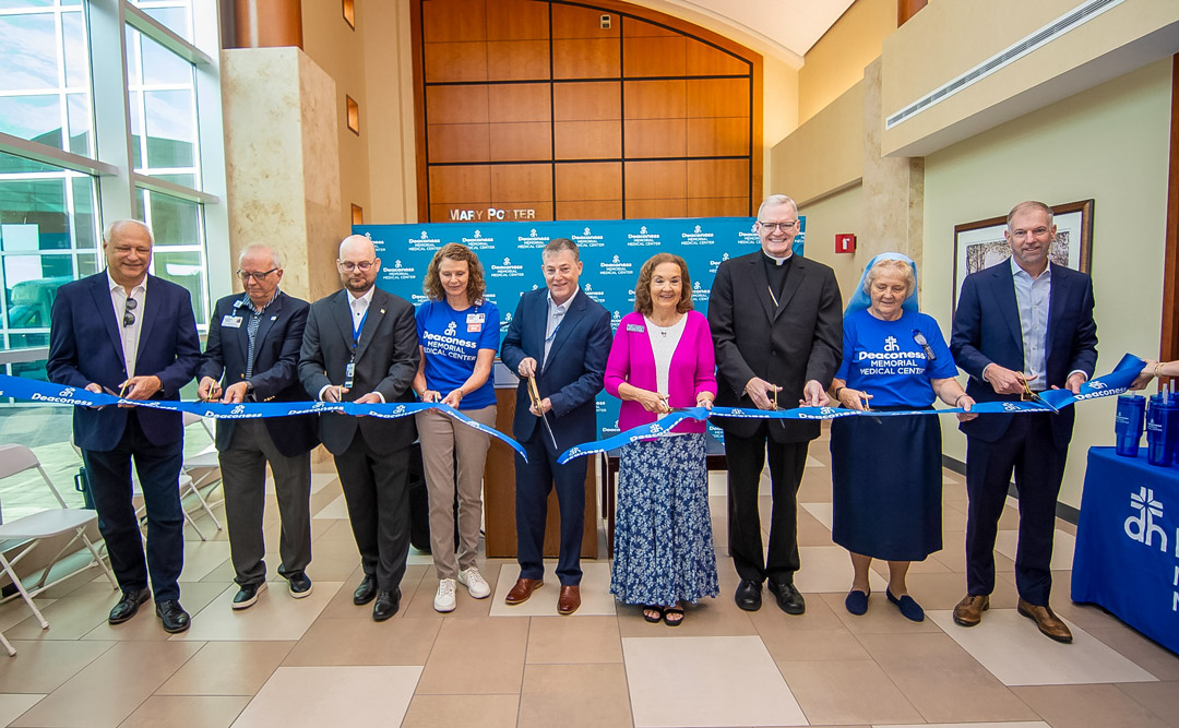 Memorial Hospital officially becomes Deaconess Memorial Medical Center ...